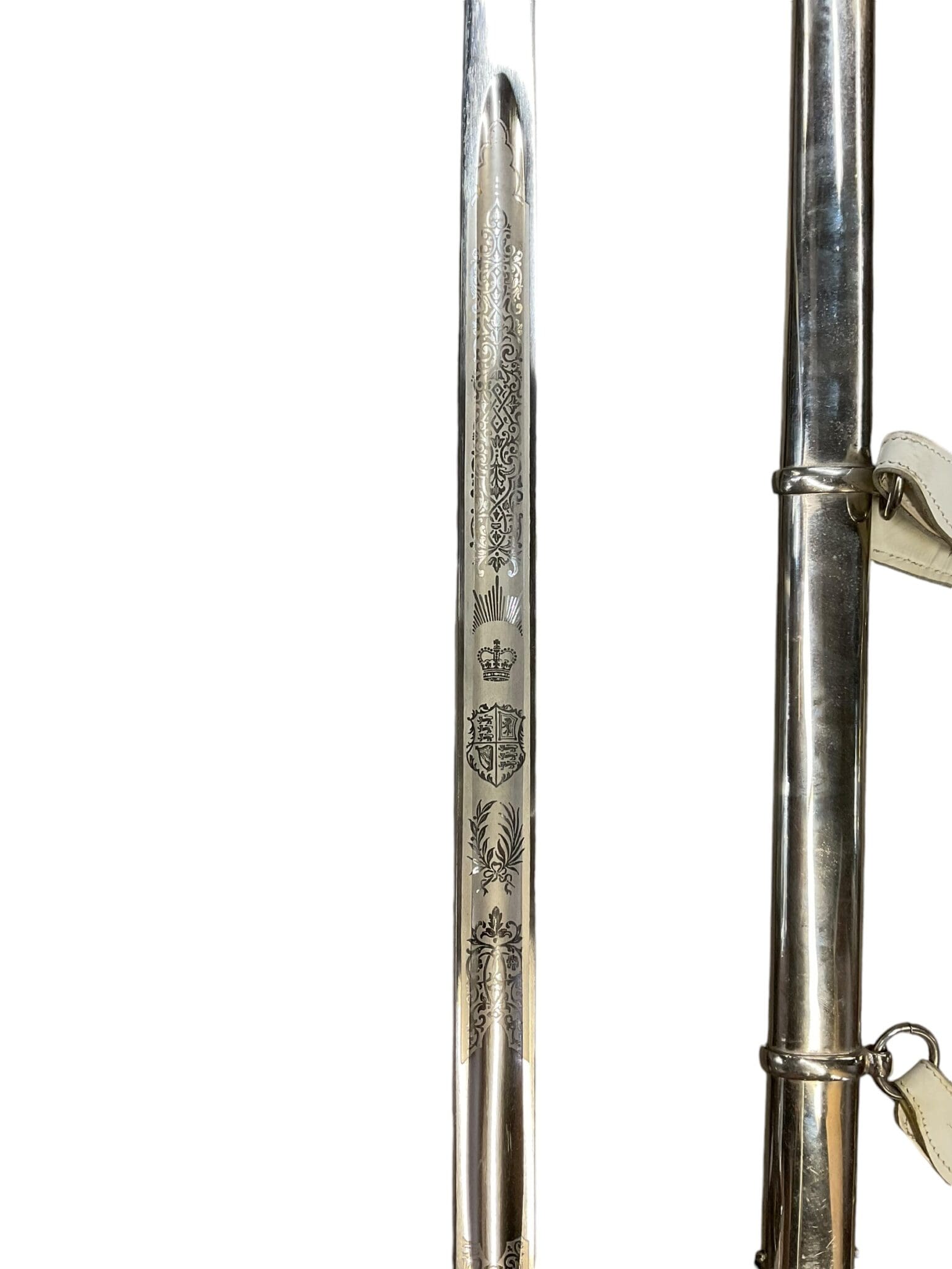 Canadian Forces 1897 Pattern Infantry Officers Sword E2R with Belt RCR ...