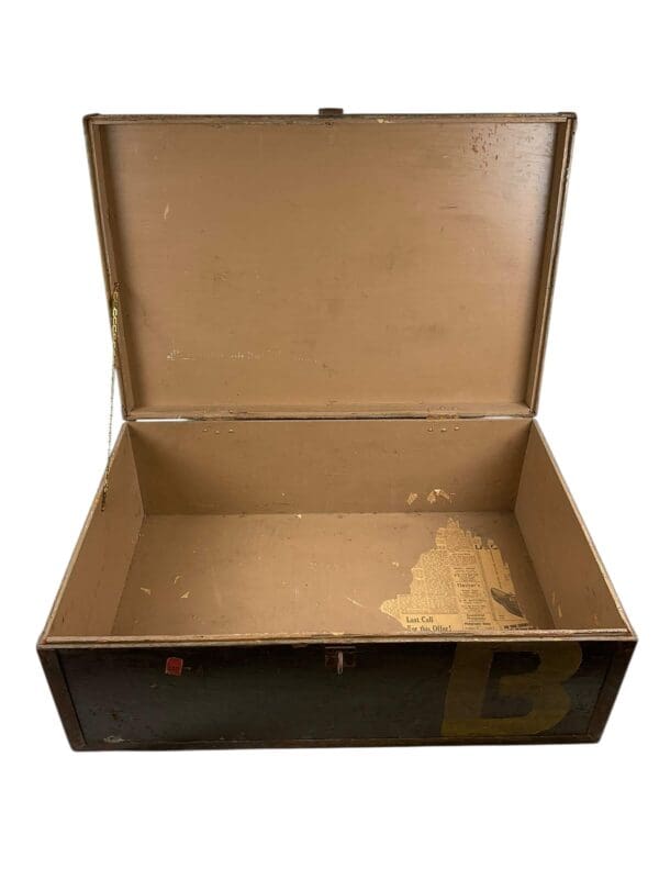WW2 Canadian RCEME Named Barracks Box - Military Antiques Toronto