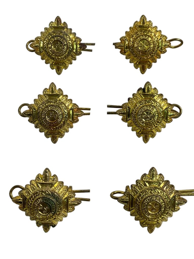 Canadian Army Officers Brass Captain Rank Insignia Set - Military ...