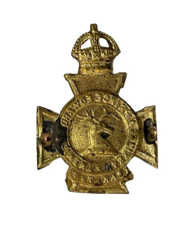 WW2 Canadian Hastings and Prince Edward Regiment Cut Down Cap Badge ...