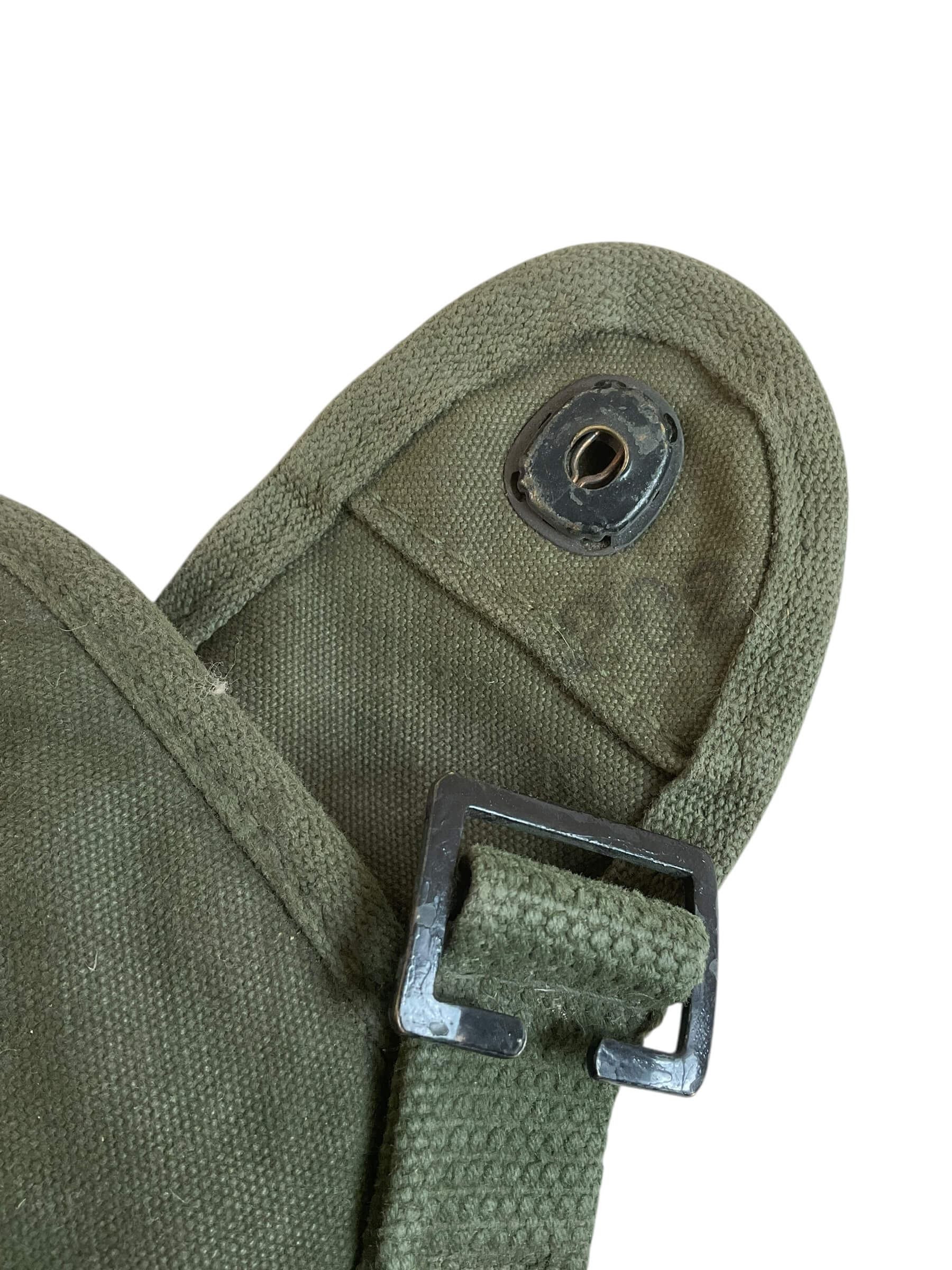 Canadian Army Korean War 51 Pattern Canteen Carrier - Military Antiques ...